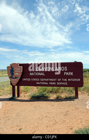 Canyonlands National Park Entrance Sign Stock Photo - Alamy