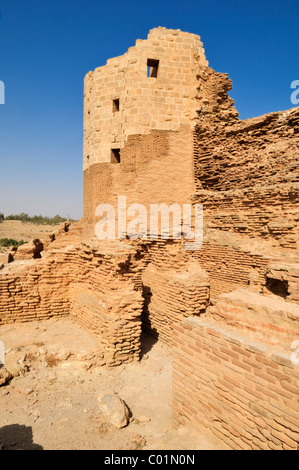 Historic Jaabar castle or Qal'at Ja'bar overlooking Lake Assad ...