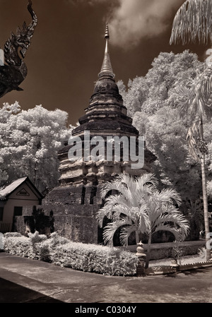 Thailand: The Maha Chedi (Great Chedi), Wat Chet Yot (Seven Spires ...