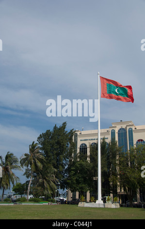 Maldivian flag in city square in front of Sultan Park, Male, Maldives ...