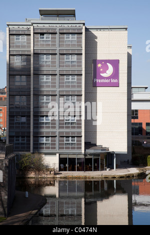 The Premier Inn hotel London Road Nottingham England UK Stock Photo - Alamy