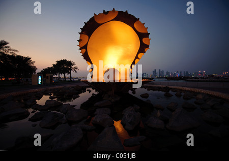 A giant pearl in a shell, Doha, Qatar Stock Photo - Alamy