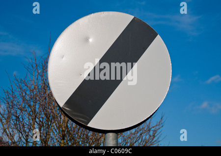 road sign - national speed limit applies Stock Photo - Alamy