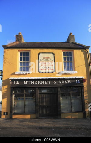 A traditional Irish Shopfront at Bunratty, Co Clare, Rep of Ireland ...
