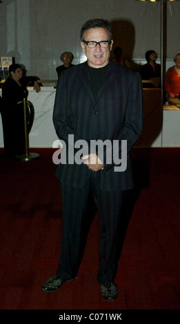 Robin Williams The Tenth Annual Mark Twain Prize Awards at The Kennedy ...