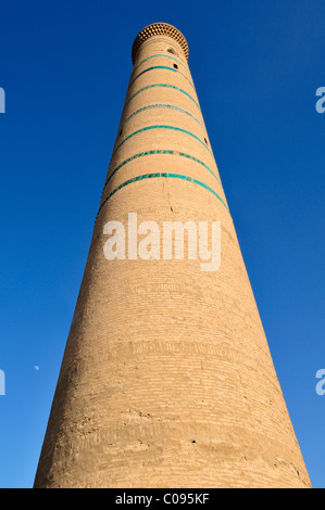 minaret of Djuma Mosque also known as Juma Masjidi Va Minorasi, Itchan-Kala, Khiva, Uzbekistan ...