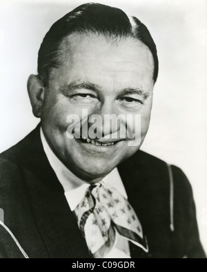 TEX RITTER (1905-1974) US Country music singer and film actor with wife ...