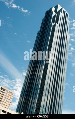 The Williams Tower (formerly the Transco Tower) , in Houston, Texas ...