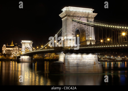 Chain bridge at night Stock Photo - Alamy