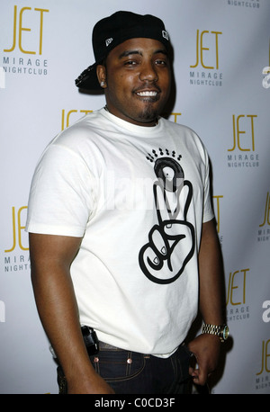 Platinum selling rapper Mims celebrates his birthday at Jet nightclub ...
