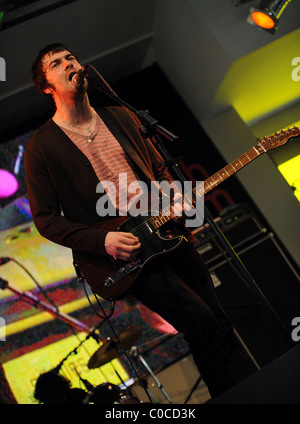 Liam Fray The Courteeners performing at HMV, Oxford Street London ...