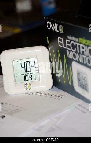 Owl electricity usage monitor, energy awareness Stock Photo - Alamy