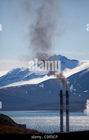 Power station in Barentsburg - Russian village on Spitsbergen, Norway ...