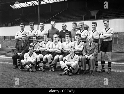 Wolverhampton Wanderers football team 1950s Willie Forbes, Terry Stock ...