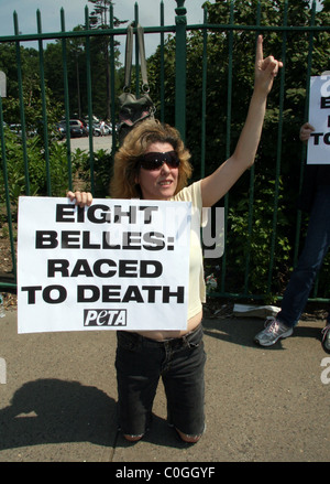 PETA Protesters at Belmont protest in the wake of the Death of Eight ...