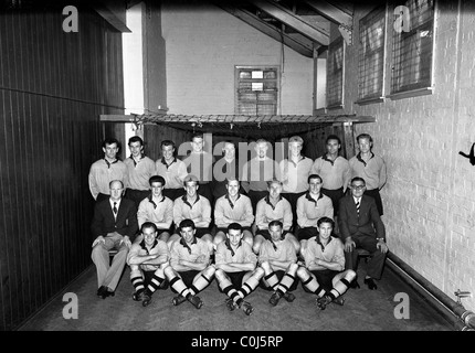 Wolverhampton Wanderers football team 1950s Willie Forbes, Terry Stock ...