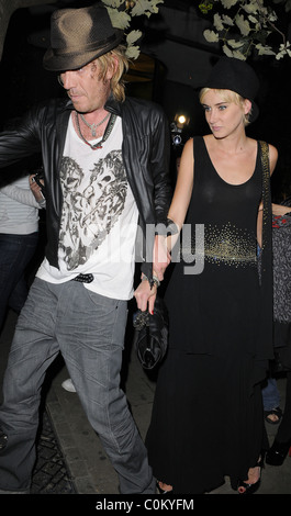 Rhys Ifans and new girlfriend Kimberly Stewart leave Bungalow 8 ...