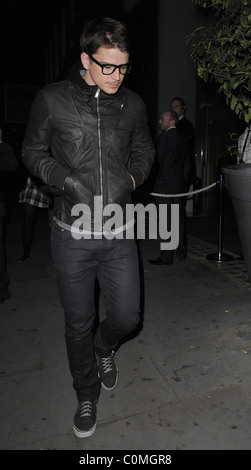 Josh Hartnett leaving Bungalow 8 nightclub at 2am. London, England - 16 ...