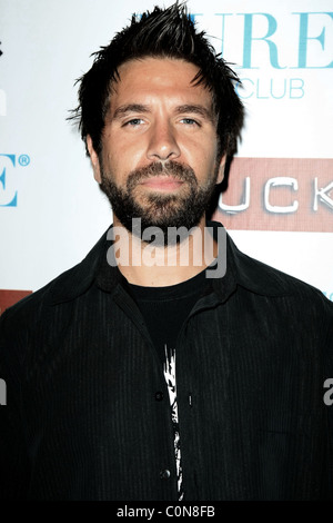 Joshua Gomez Pure nightclub invited the cast of "Chuck" to celebrate ...