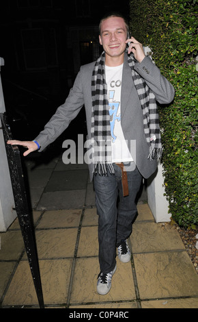 Scott Bruton arrives back at The X Factor secret hideaway, after a 14 ...