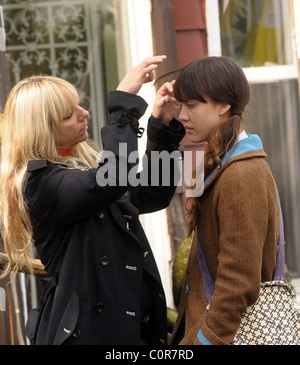 Jessica Alba filming on location of her new movie 'An Invisible Sign of ...
