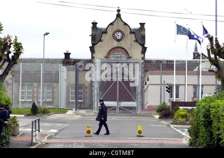 Saughton Prison,Edinburgh, Pictured Prison officer at the main gates to ...