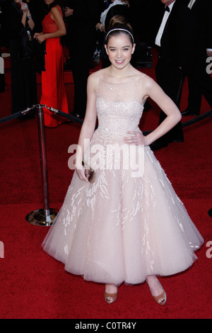 Hailee Steinfeld attends the 83rd annual Golden Globe Awards at The ...