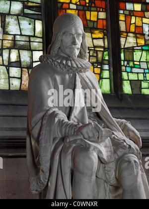 Statue Of Humphrey Chetham At Manchester Cathedral England 7-12-2019 ...
