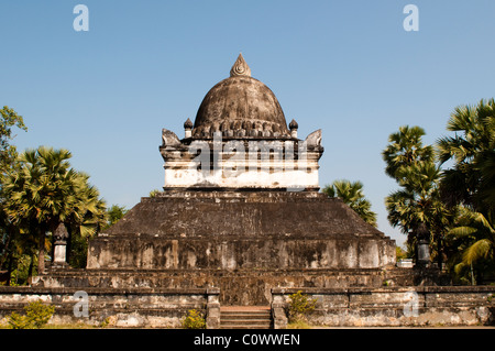 That Pathum (Lotus Stupa) commonly known as That Makmo (Watermelon ...