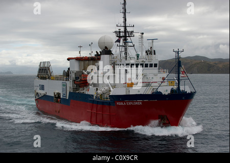 SeaBird Exploration seismic research vessel, Aquila Explorer leaving ...