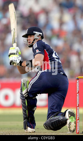 Kevin Pietersen 5th ODI England against India cricket match Cuttack ...