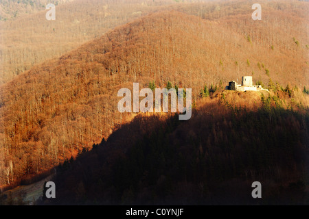 Rytro castle poland Stock Photo - Alamy