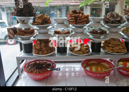 Traditional Sumatran food displayed in a restaurant in Bali Stock Photo ...