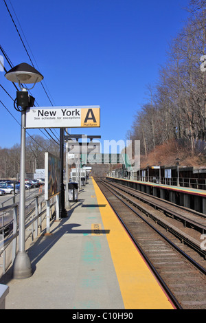 Cold Spring Harbor railroad station, Long Island NY Stock Photo - Alamy