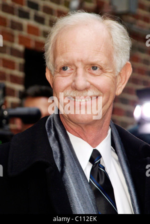 Captain Chelsey 'Sully' Sullenberger outside the Ed Sullivan Theater ...