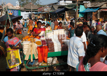 Market stalls during Thaipusam festival in Palani, Tamil Nadu ...