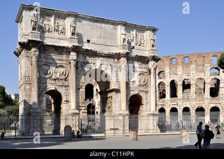 Arch of Constantine at the Colosseum at the Piazza del Colosseo in Rome ...