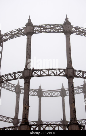 Details of Victorian cast iron gas holder, gasometer Stock Photo - Alamy