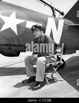 COMMAND DECISION (1948) CLARK GABLE SAM WOOD (DIR) 001 Stock Photo - Alamy