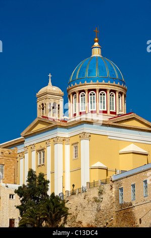 A view of the Greek Orthodox Church of Saint Mary Magdalene from ...