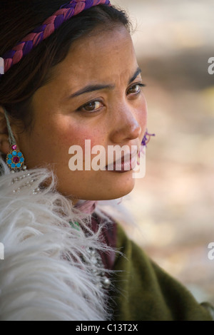 Local tribespeople in traditional costume come to Ladakh Festival, Leh ...