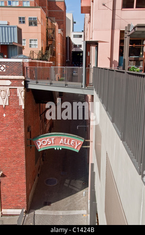 Post Alley in downtown Seattle, Washington State, USA Stock Photo - Alamy