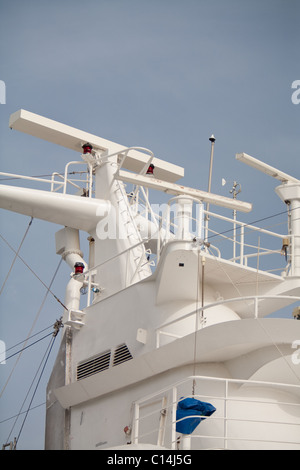 Passenger ship Radar scanners Stock Photo - Alamy