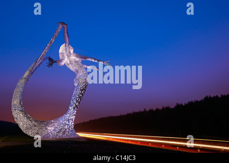 UK, Scotland, Arria sculpture at Cumbernauld Stock Photo - Alamy