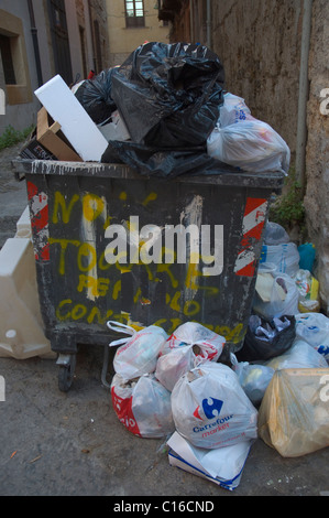Garbage cans, Palermo, Sicily Stock Photo - Alamy