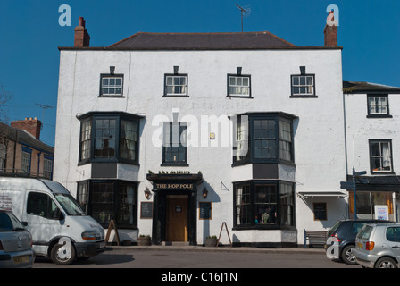 Traditional pub in the town of Bromyard in Herefordshire Stock Photo ...