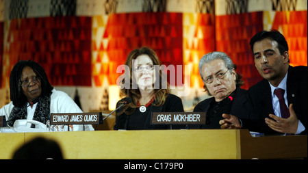 Whoopi Goldberg, Mary McDonnell, James Almos and Craig Mokhiber ...