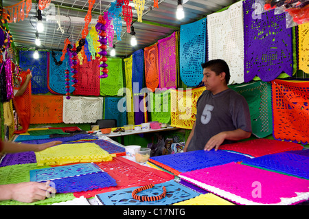 Papel picado (perforated paper) stall in a market in Mexico Stock Photo ...