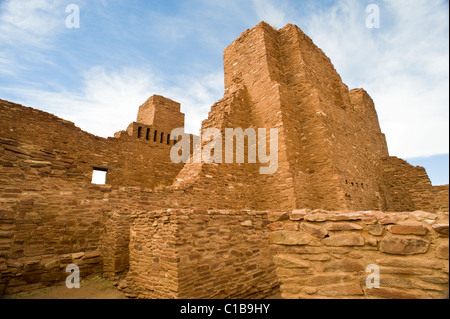 New Mexico pueblo ruins and Spanish colonial mission church at Quarai ...
