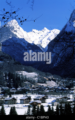 Samoens village, French Alps, France, Europe Stock Photo - Alamy